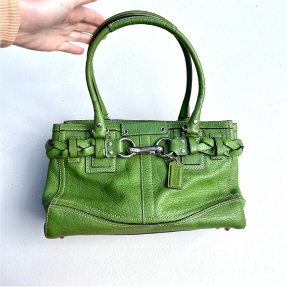 Coach | Bags | Coach Green Leather Shoulder Bag With Structured Design ...